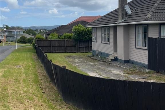 Great Location | 12 Strid Road, Te Atatu South, Wai... – Roomies.co.nz